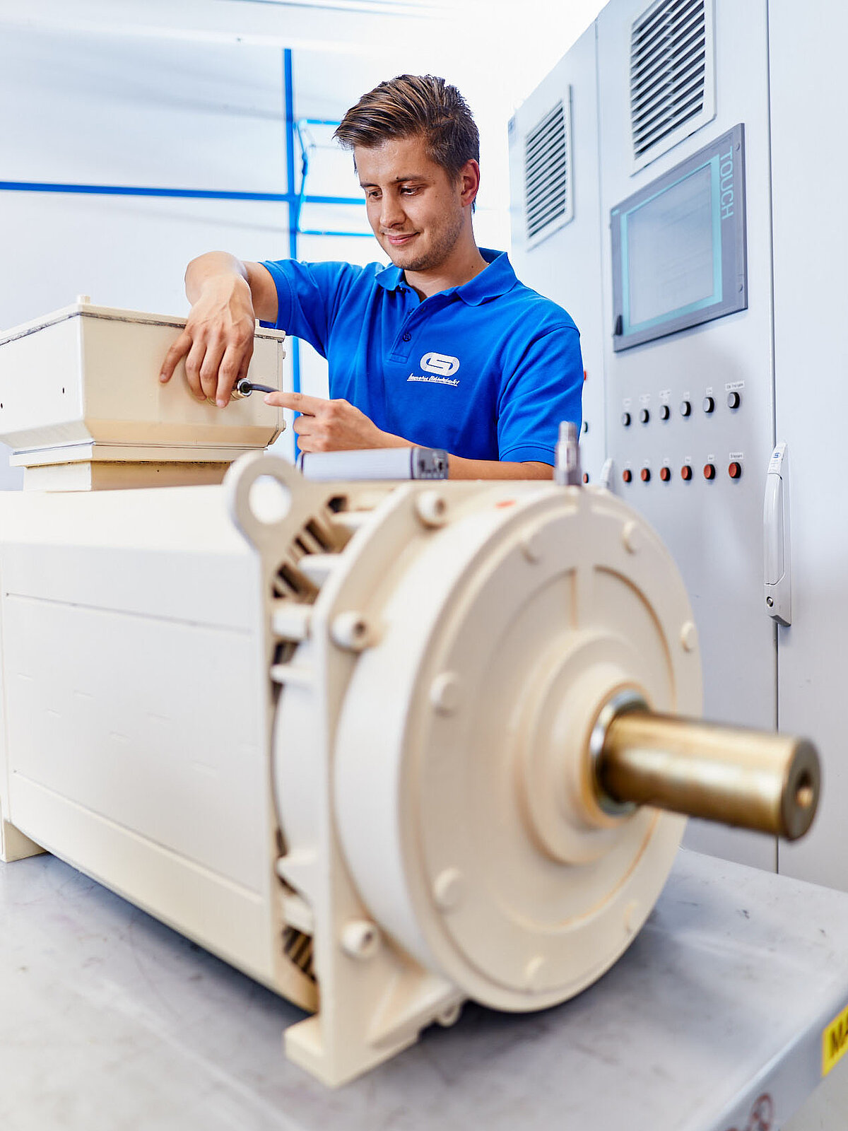Reparatur von Servomotoren - J.Schneider